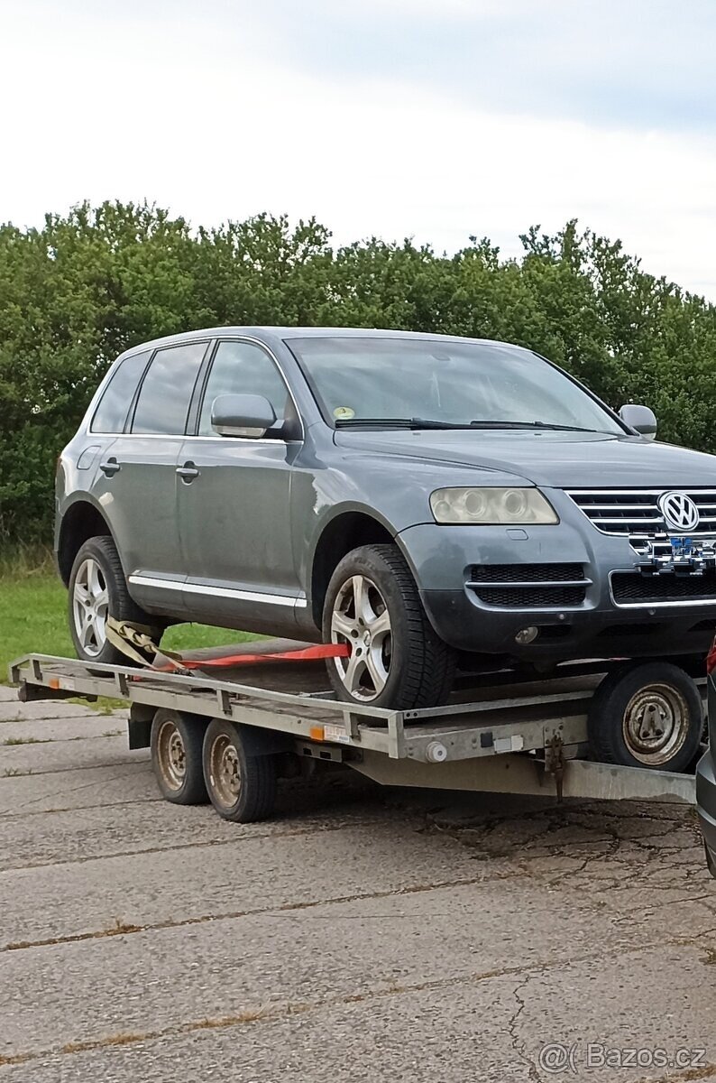 VW Touareg 5.0 TDI V10 - Kutná Hora | Bazoš.cz