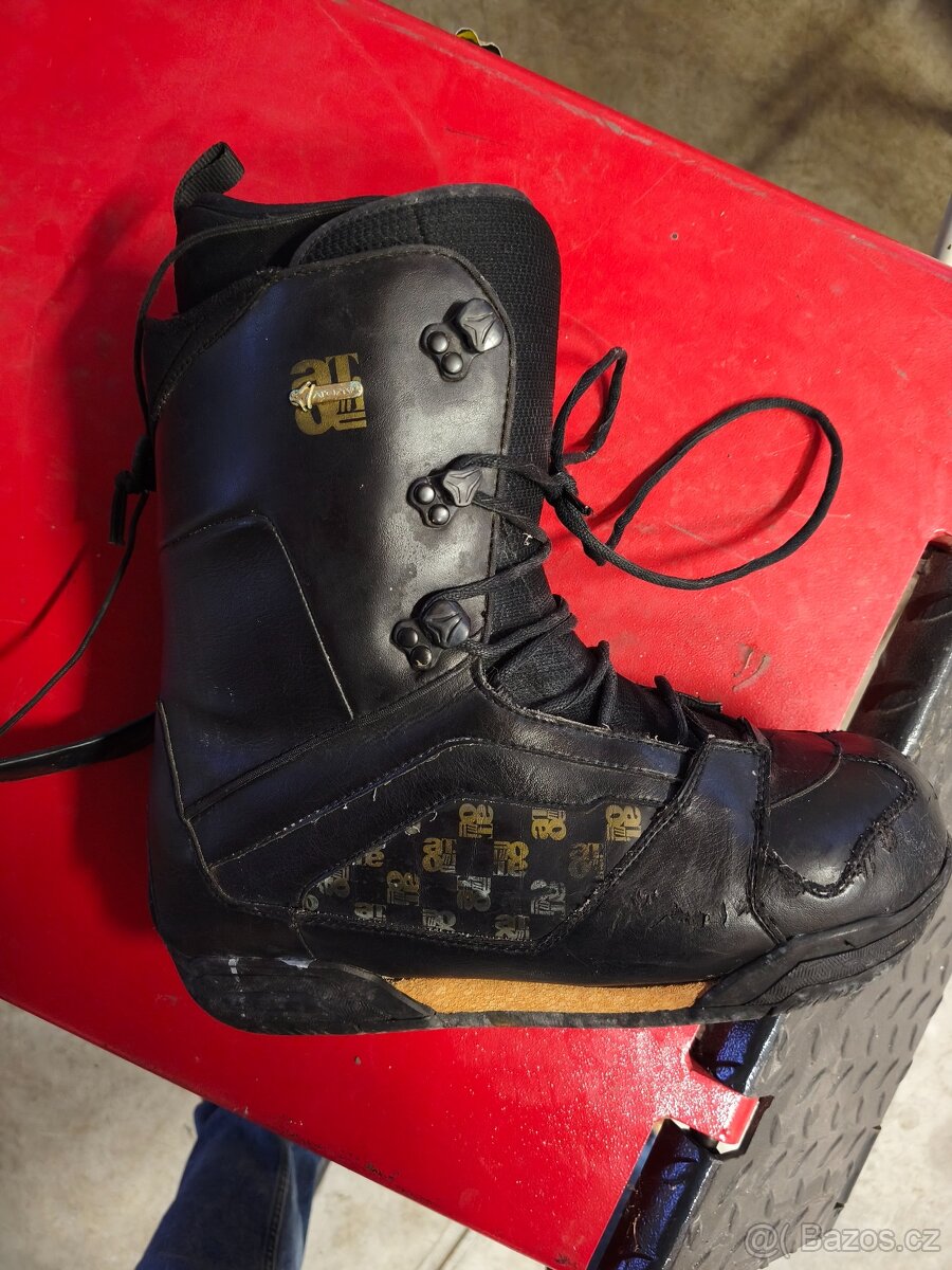 Boty na snowboard Atomic - Děčín | Bazoš.cz