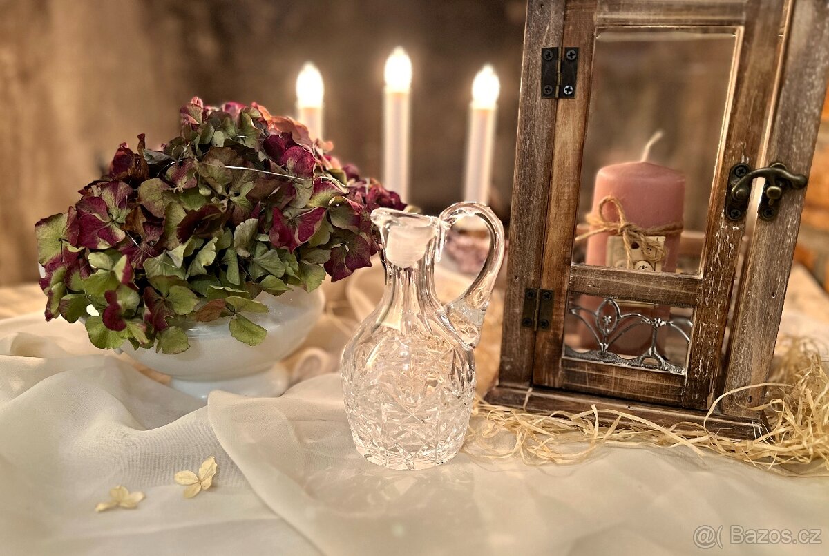 Bohemia Crystal Czechoslovakia Křišťálová karafa broušená - Benešov ...