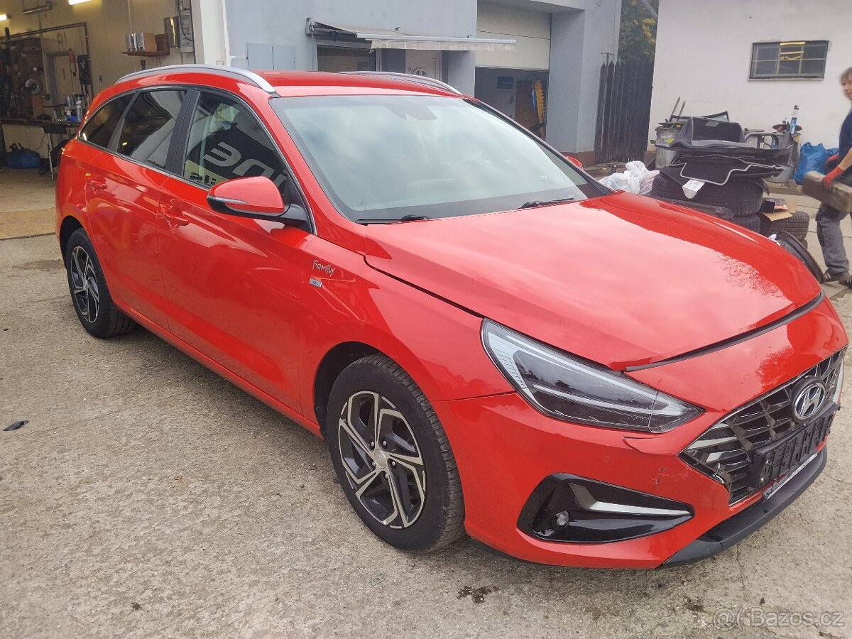 Hyundai i30 Hybrid, 1.5, rv.2021/06 (cj.2837) - Nový Jičín | Bazoš.cz