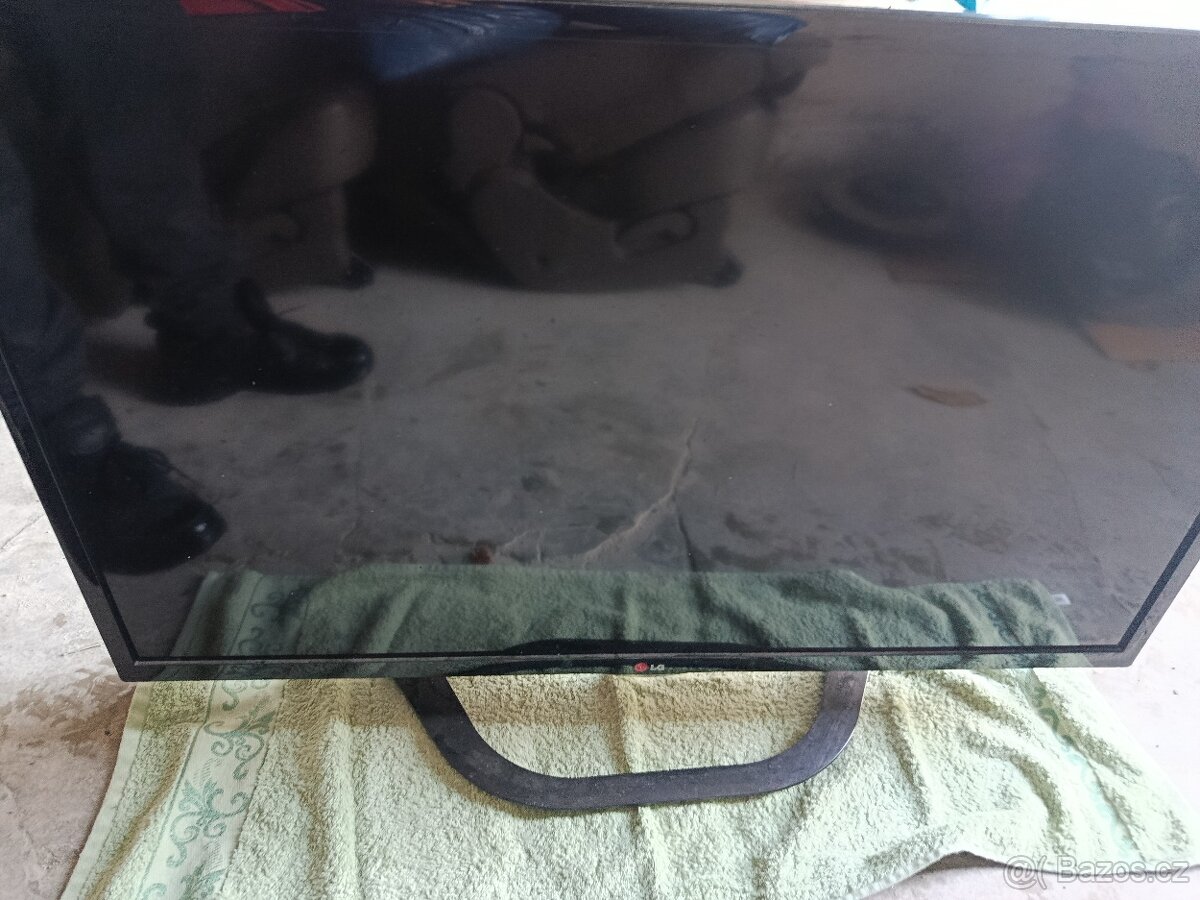 Prodám tv - Praha 8 | Bazoš.cz