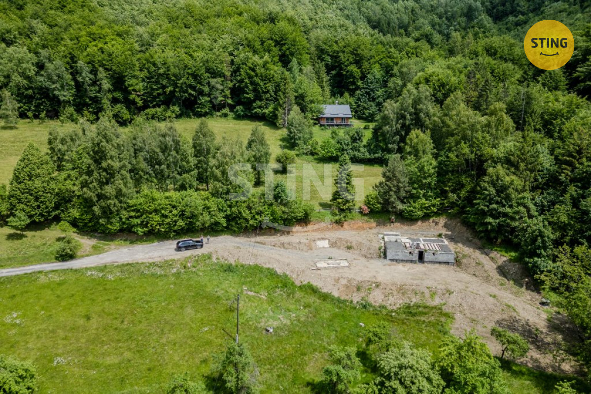 Prodej stavebního pozemku 22 090 m², 132863 - Frýdek - Místek | Bazoš.cz