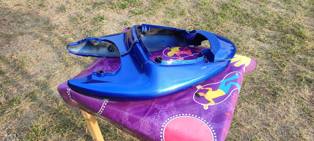 Suzuki SV 650N/S (1999- 2002): Podsedlové plasty - Teplice | Bazoš.cz