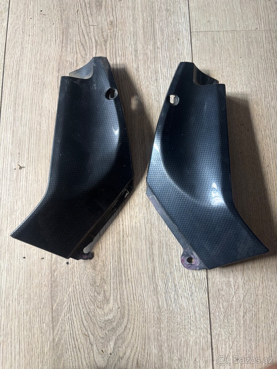 Podriditkove plasty Yamaha R1 98-01 - Tábor | Bazoš.cz