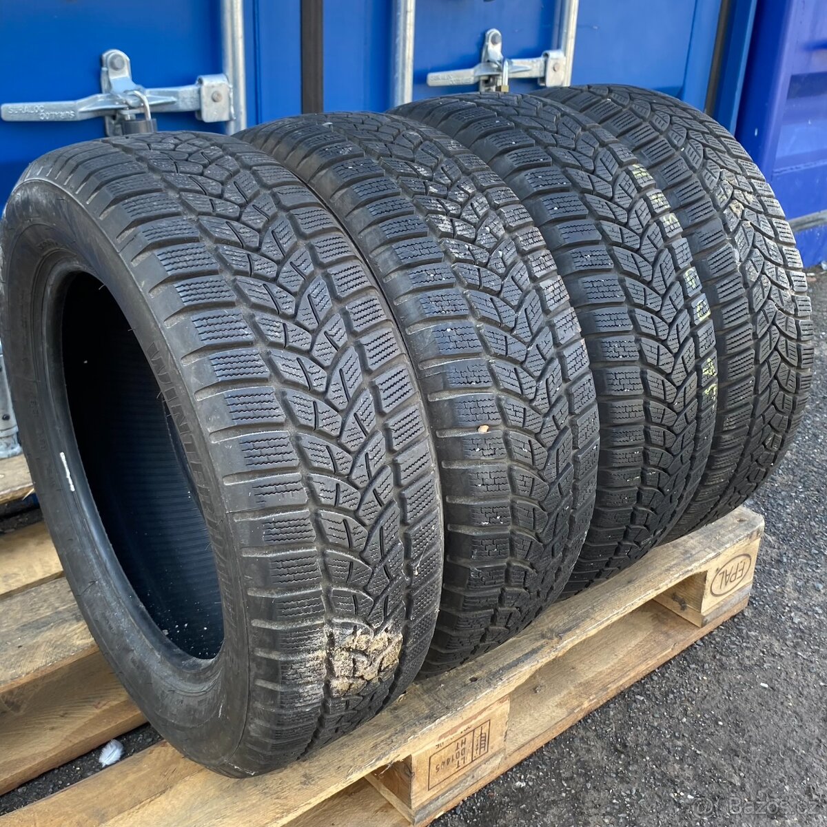 Zimní pneu 185/60 R15 88T Firestone 7mm - Praha 5 | Bazoš.cz