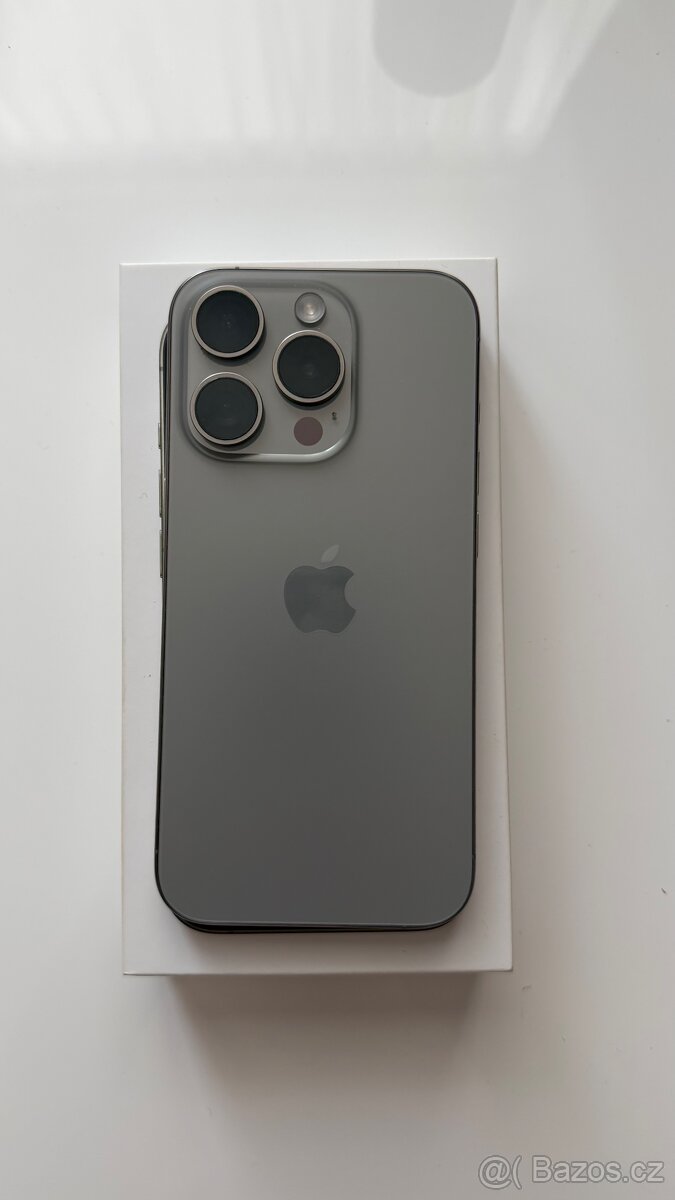 iPhone 15 Pro 256gb přírodní titan stav nového - Praha 2 | Bazoš.cz