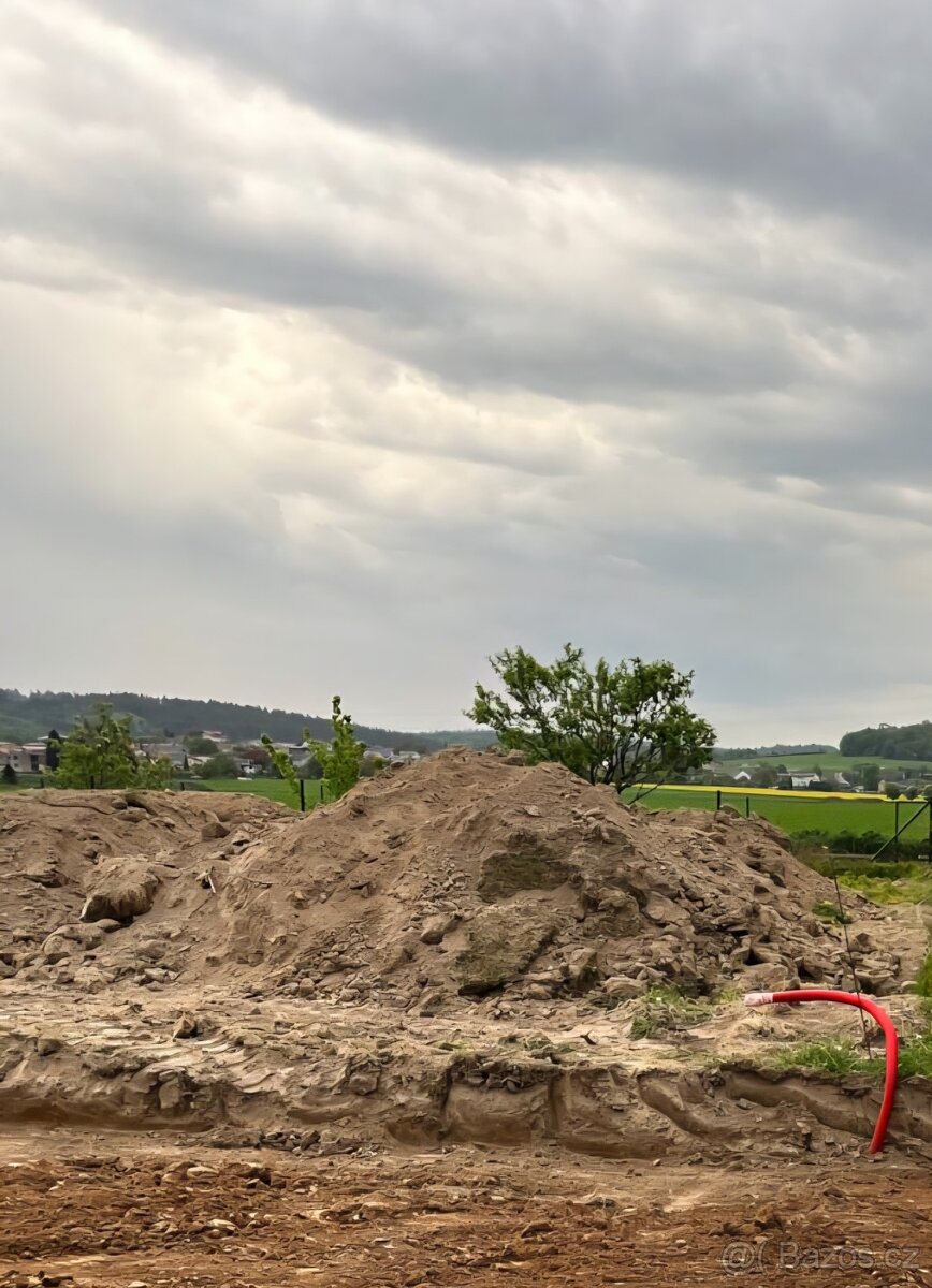 Zemina, ornice, hlína - Opava | Bazoš.cz