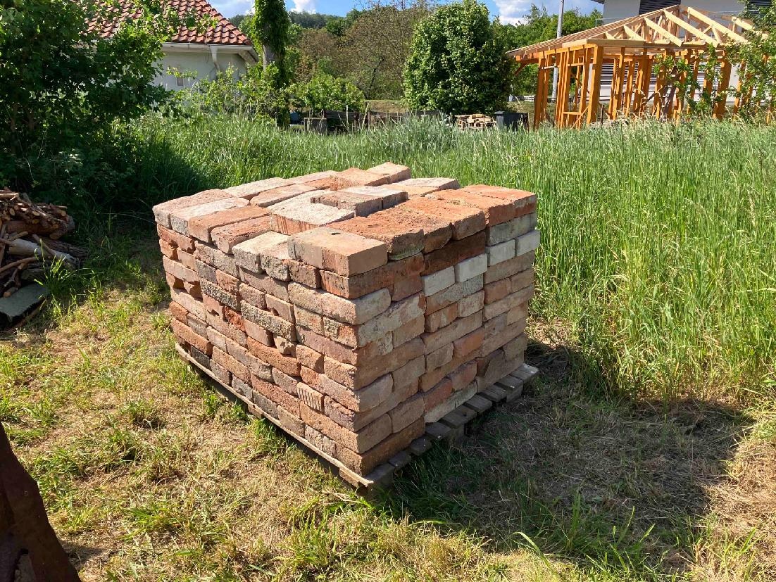 Staré cihly - Brno venkov | Bazoš.cz
