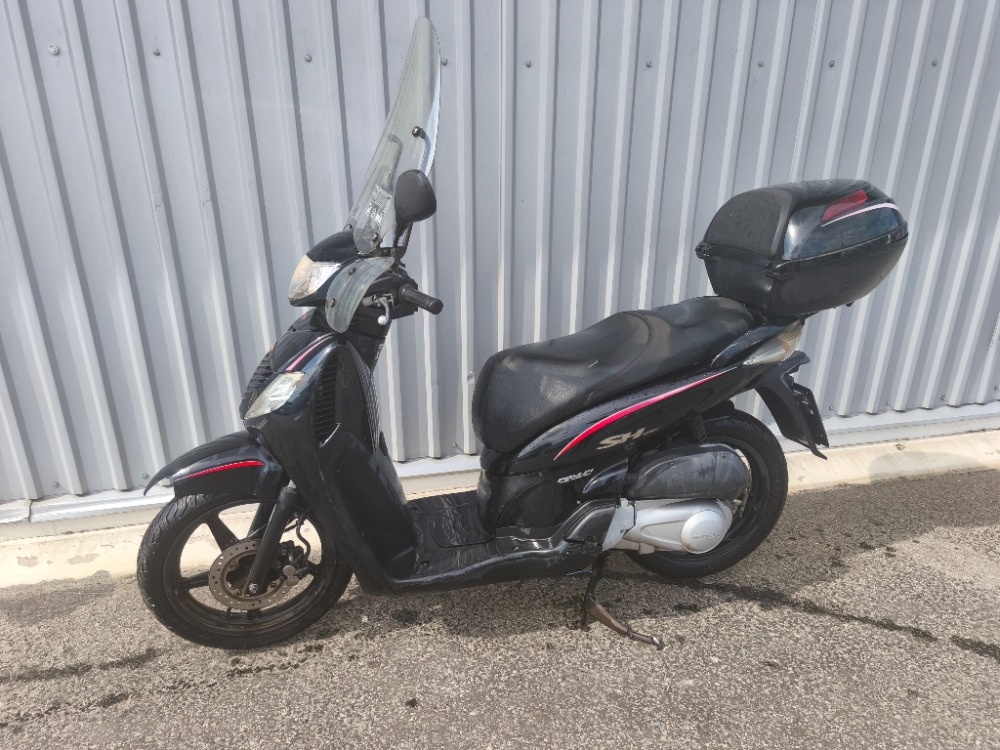 Honda SH 125i (2009) řp.sk.B VÝPRODEJ - České Budějovice | Bazoš.cz