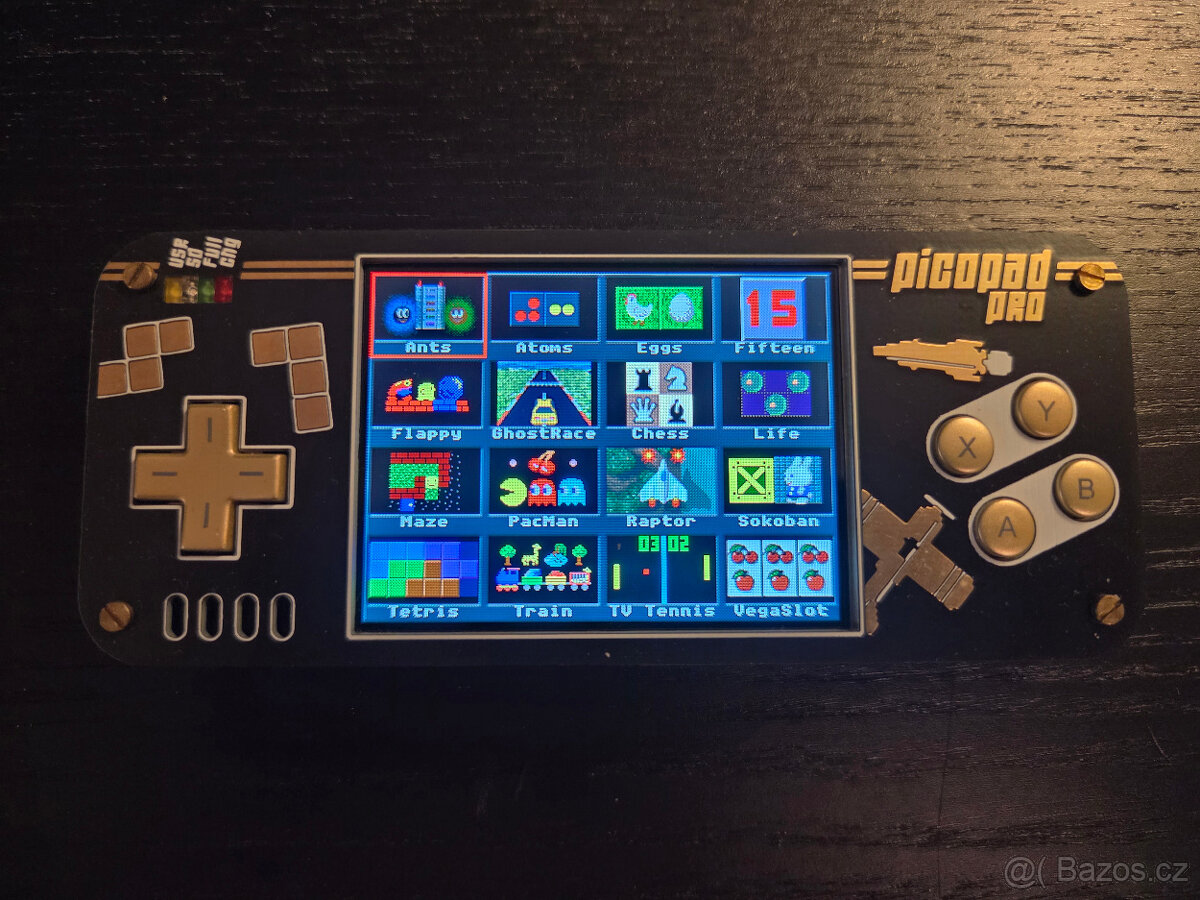 Picopad Pro - open source herní konzole (osazený) - Praha 10 | Bazoš.cz