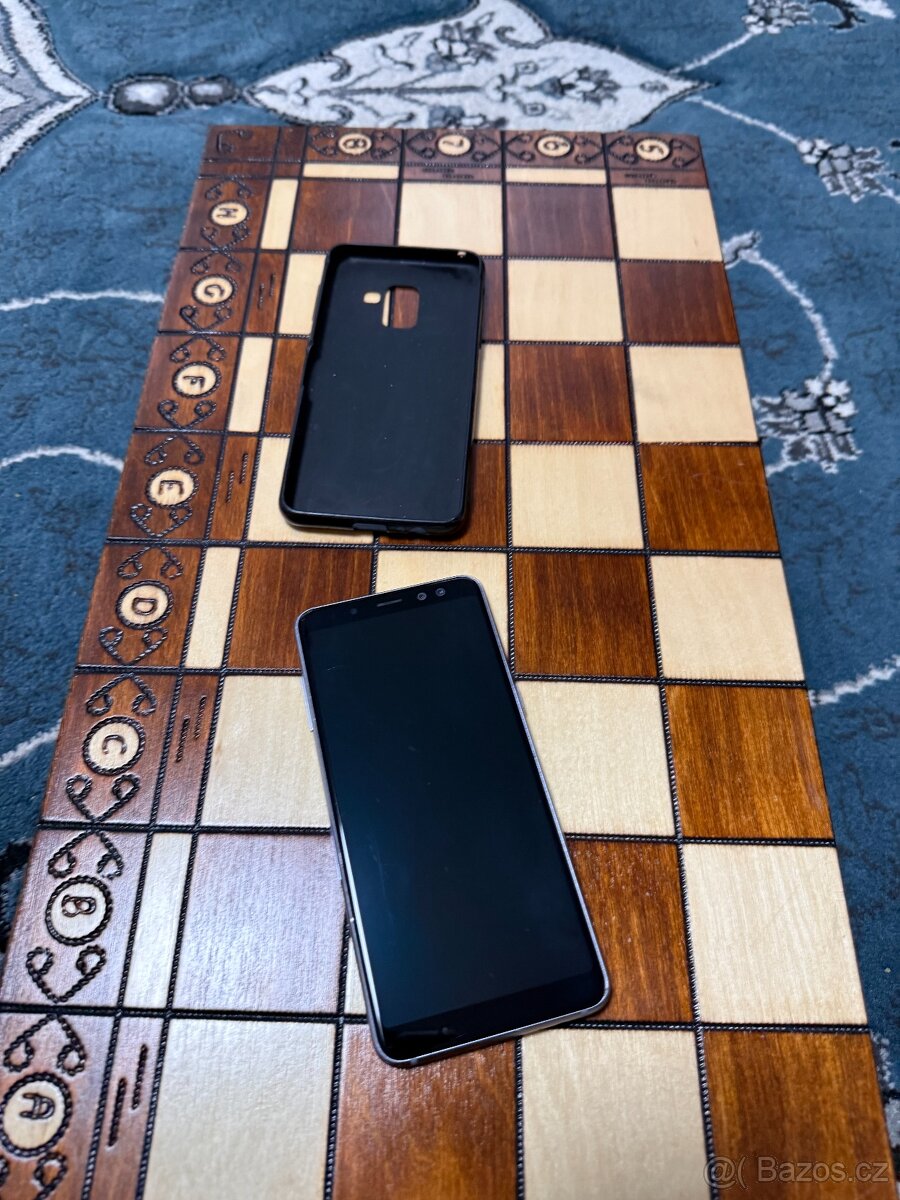 Samsung Galaxy A8 Duos - Praha 9 | Bazoš.cz