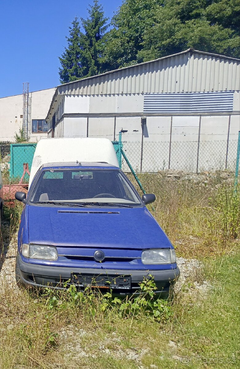 ŠKODA FELICIA PICK-UP 1,3i - Jindřichův Hradec | Bazoš.cz