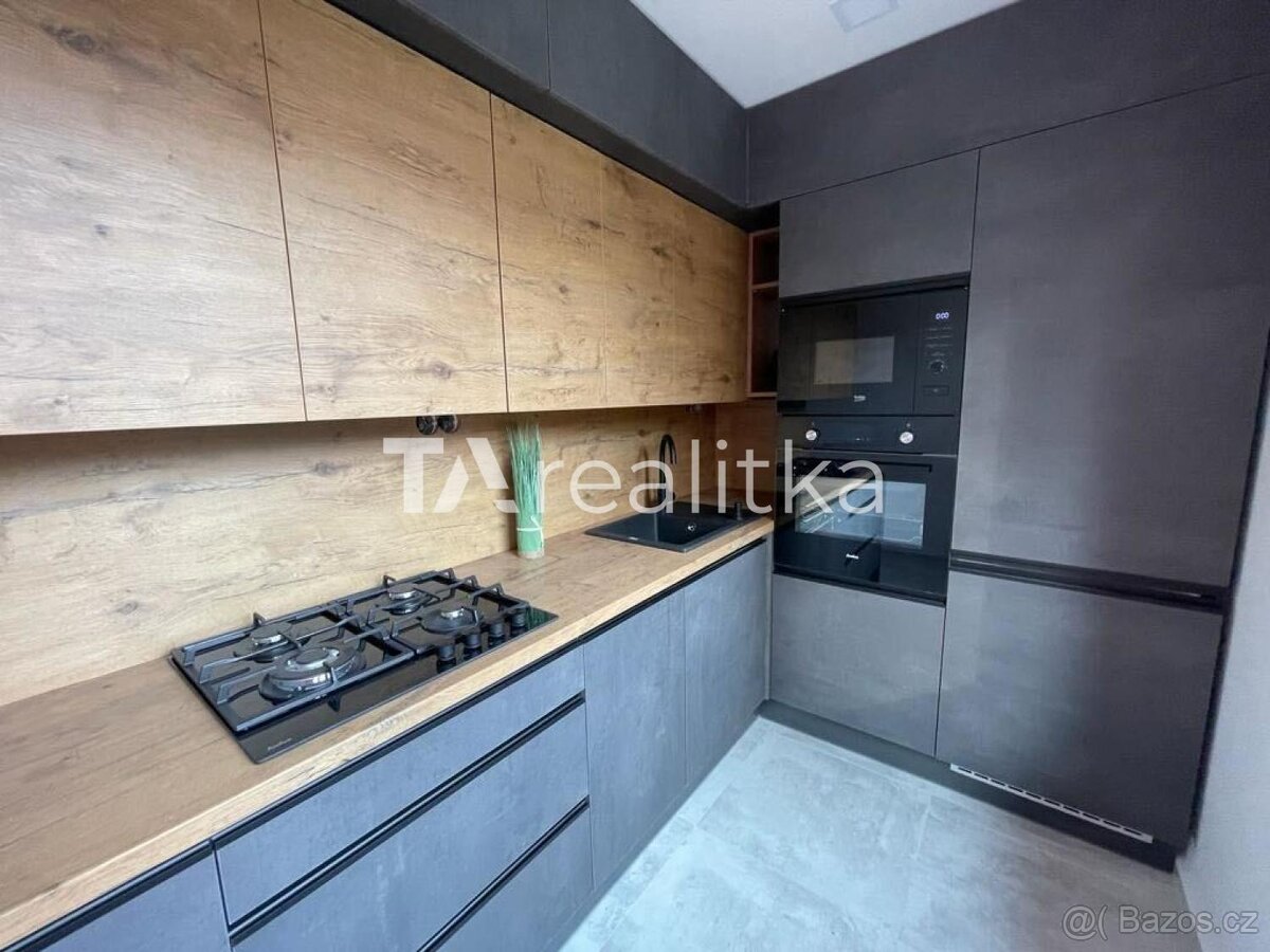 Pronájem byt 1 + 1, 41㎡ Ostrava 70030 - Ostrava | Bazoš.cz