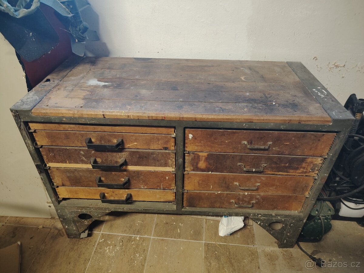 Dílenský ponk - Plzeň | Bazoš.cz