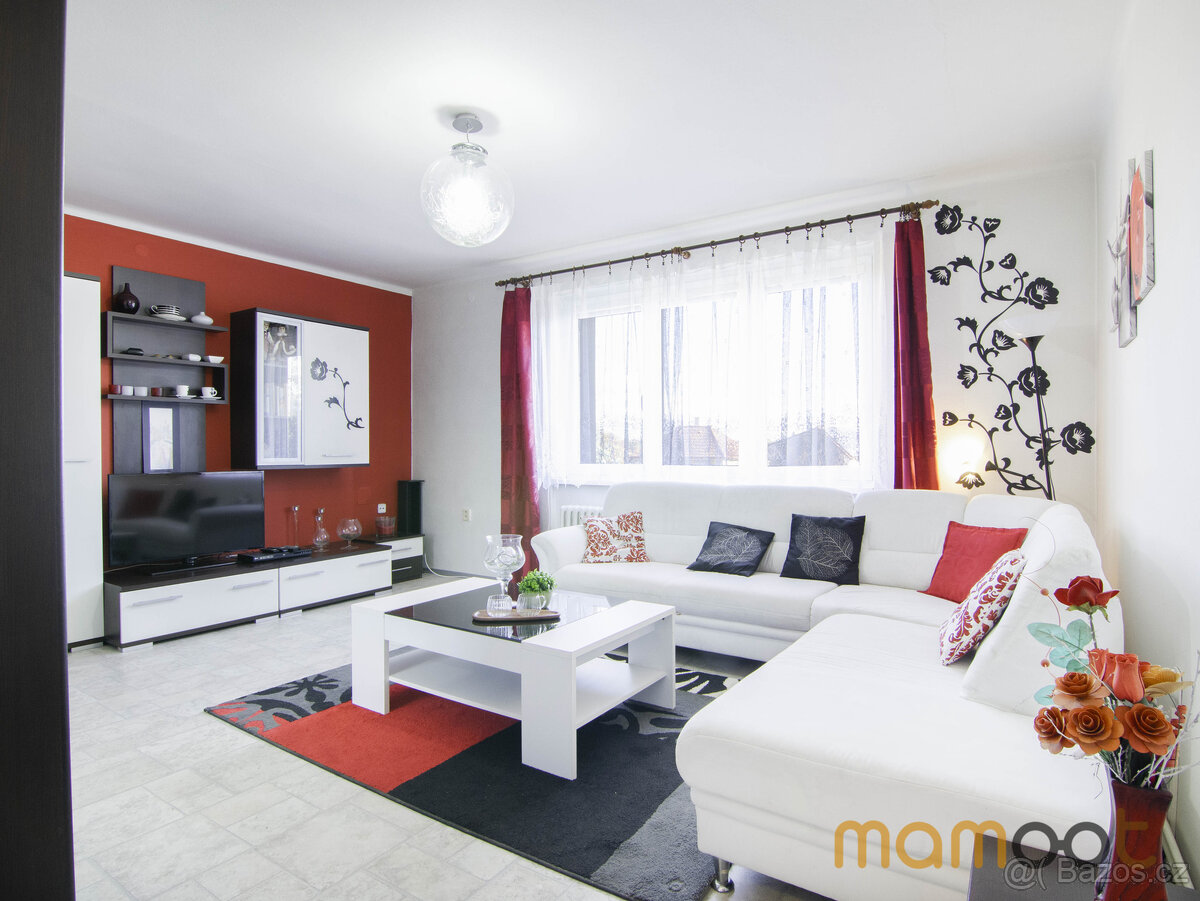 Lysá nad Labem, pronájem bytu 3+1 s lodžií, 67m2 - Nymburk | Bazoš.cz