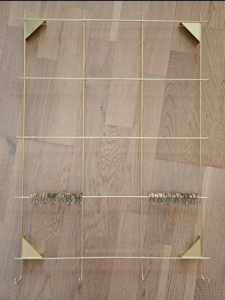 Nástěnka zn. Ikea - Praha 9 | Bazoš.cz