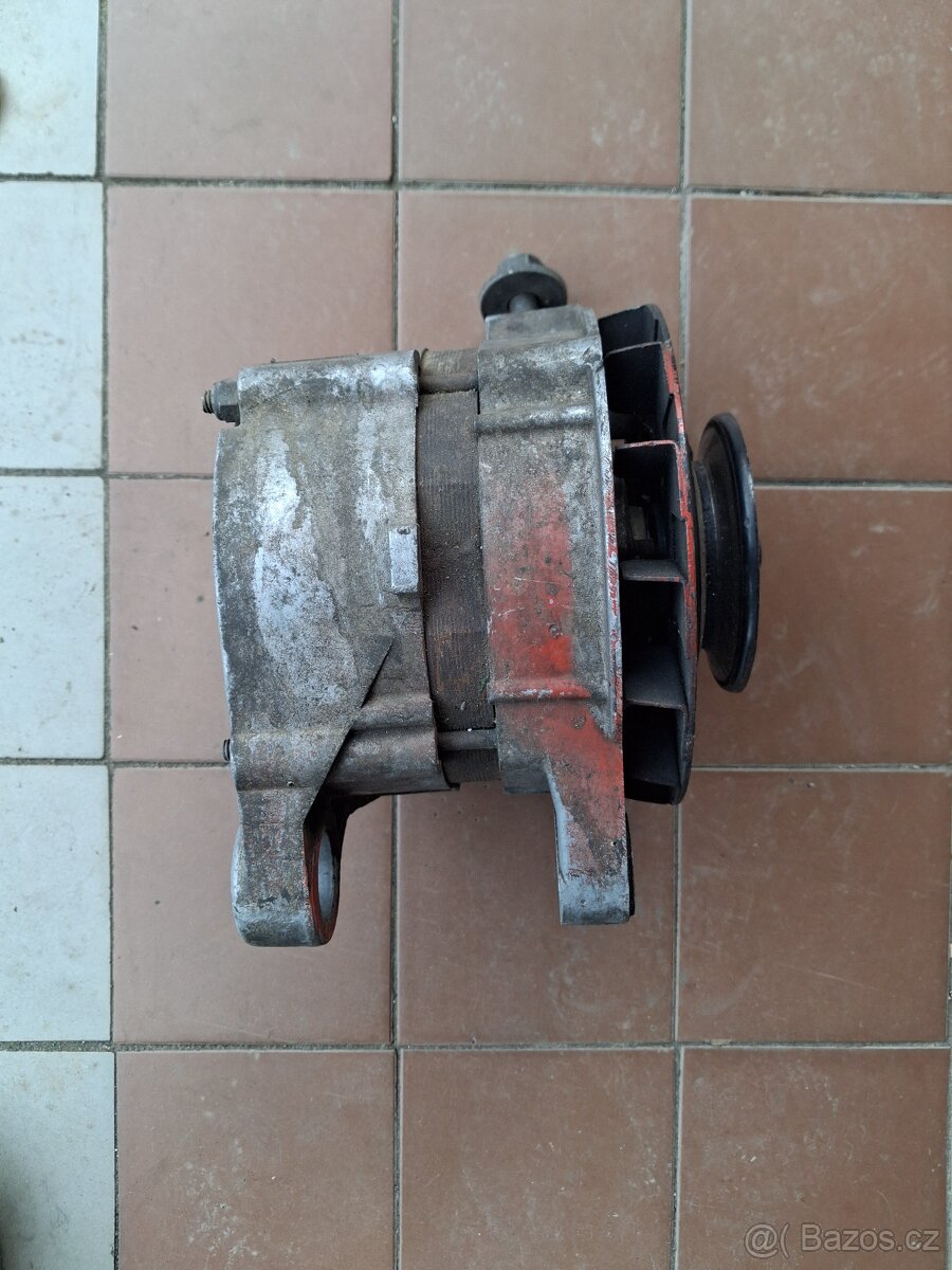 Alternator Lada-Žigili,mam i regulator - Uherské Hradiště | Bazoš.cz