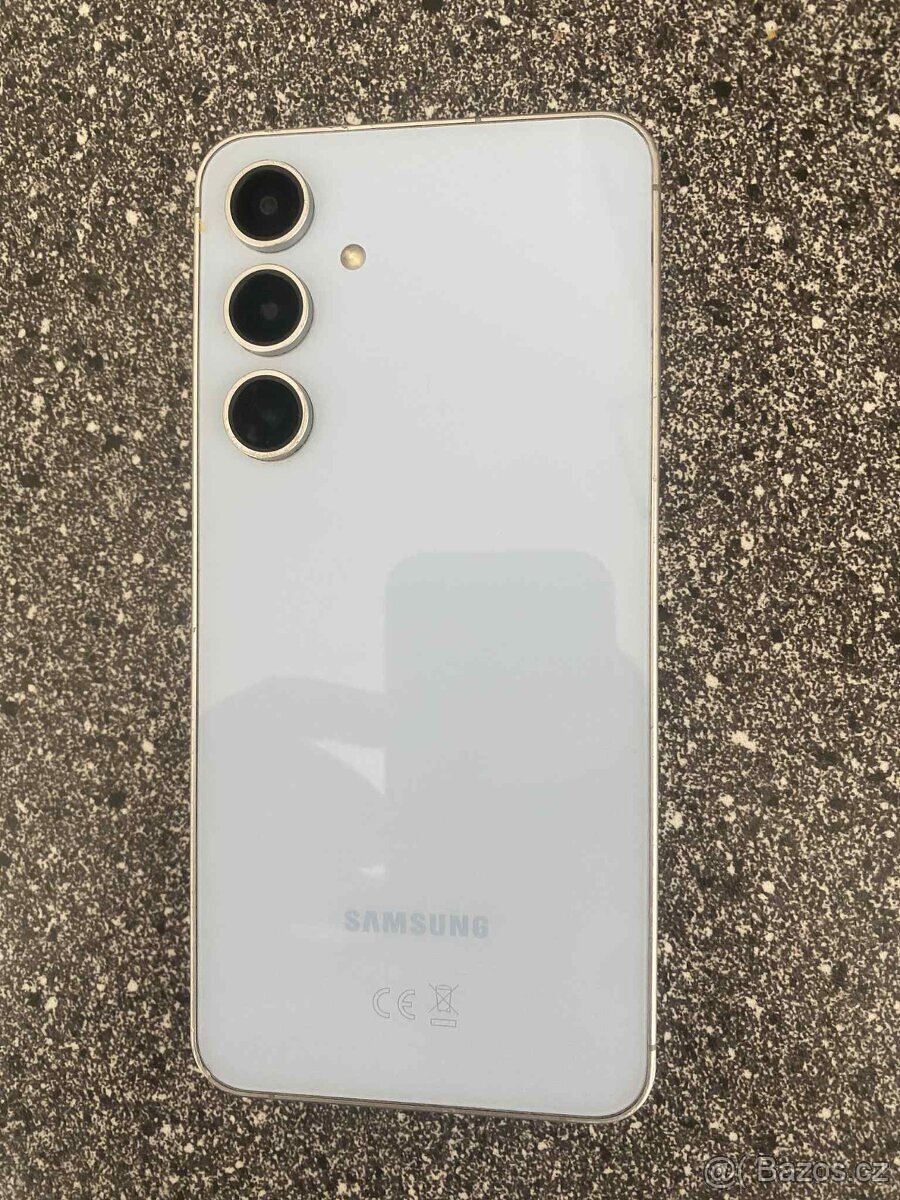 Samsung s24e - Havlíčkův Brod | Bazoš.cz