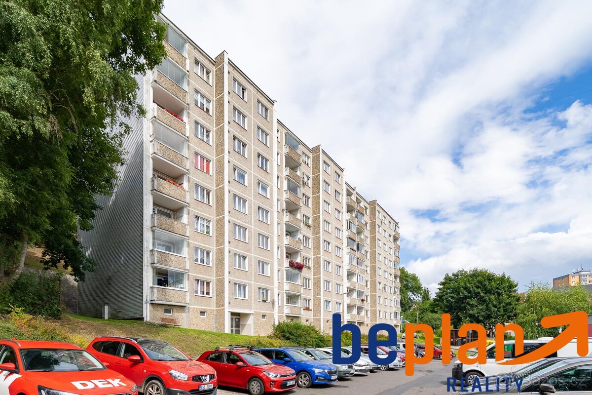 Prodej bytu 3+1 v Jiráskově ulici Nejdek - Karlovy Vary | Bazoš.cz