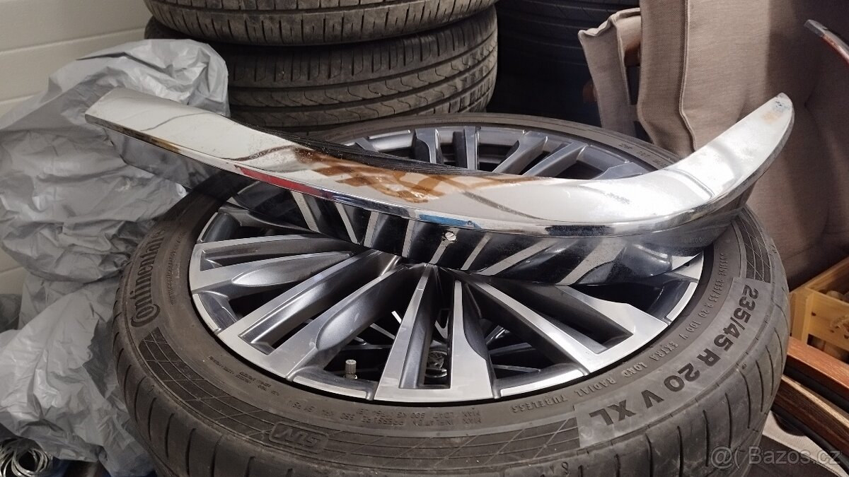 Škoda 110r 100 jedná polovina zadní nárazníku - Vsetín | Bazoš.cz