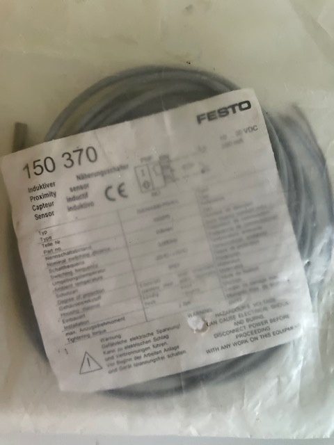 Indukční čidla FESTO 150 370 a 150 855 - Prostějov | Bazoš.cz