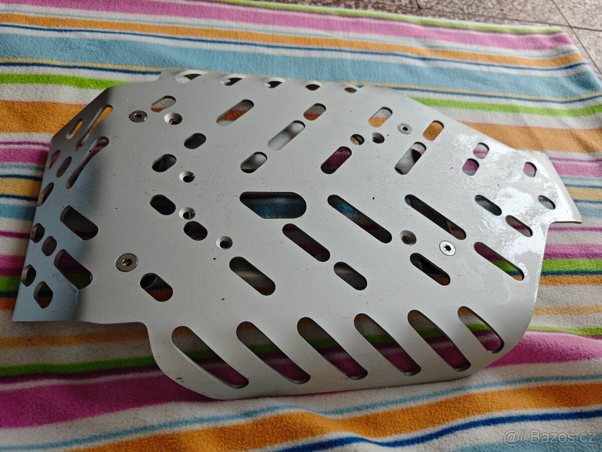 Wunderlich velky kryt motoru BMW R 1200 - Břeclav | Bazoš.cz