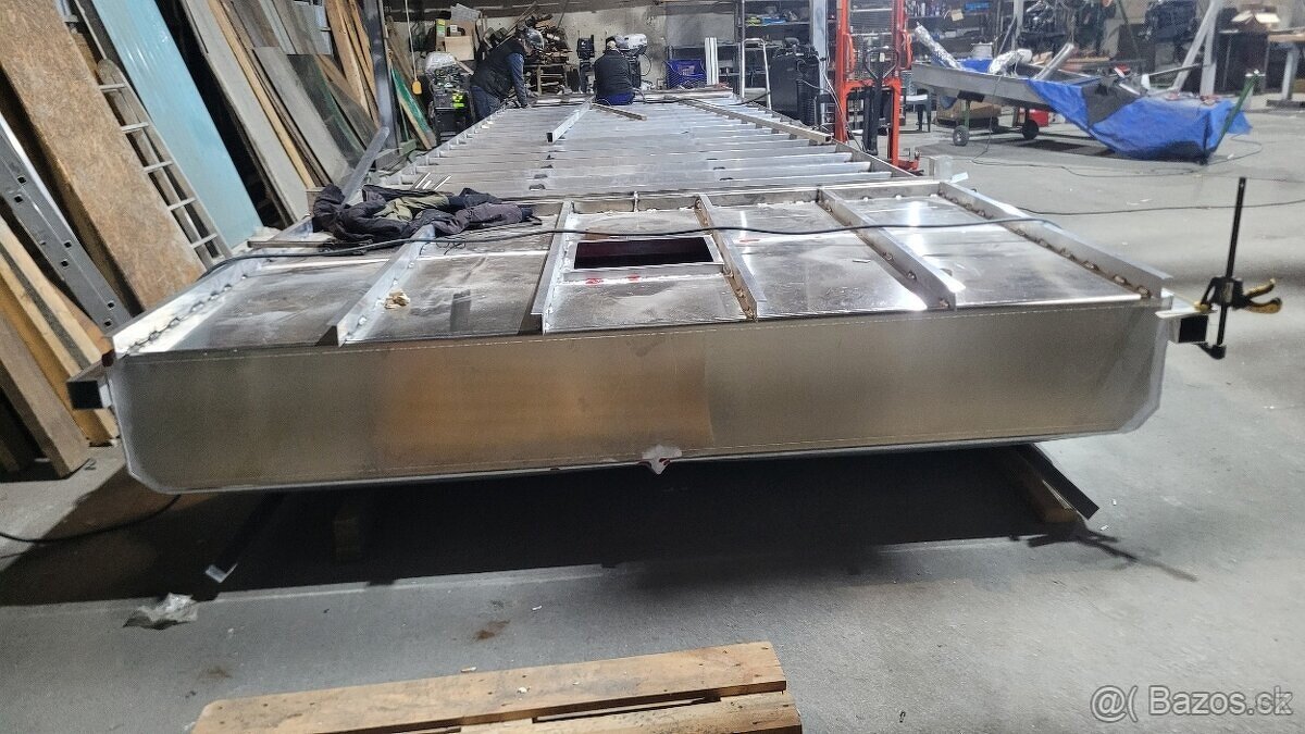 Čln/Plovák/Pontón pre Hausbót 12x3 - Slovensko | Bazoš.cz