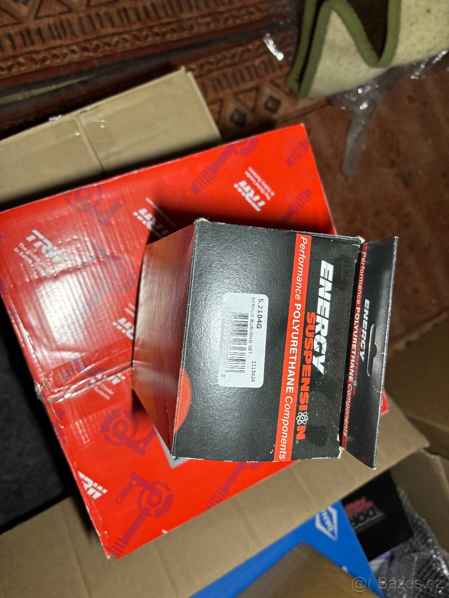 Sada púzdier pre listové pružiny amerických áut - Slovensko | Bazoš.cz