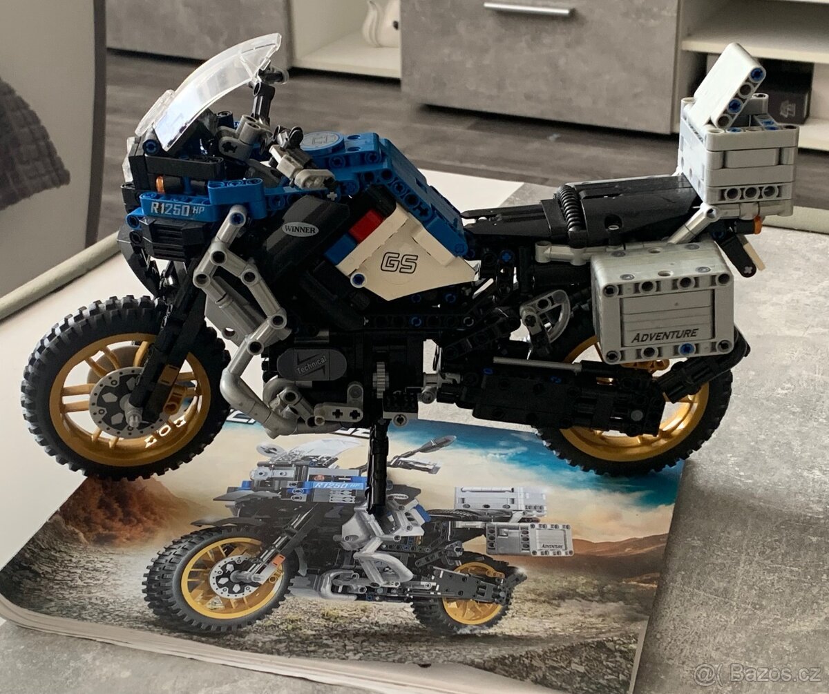 Kopie stavebnice Lego BMW 1250 GS Adventure (složený stav) - Opava ...
