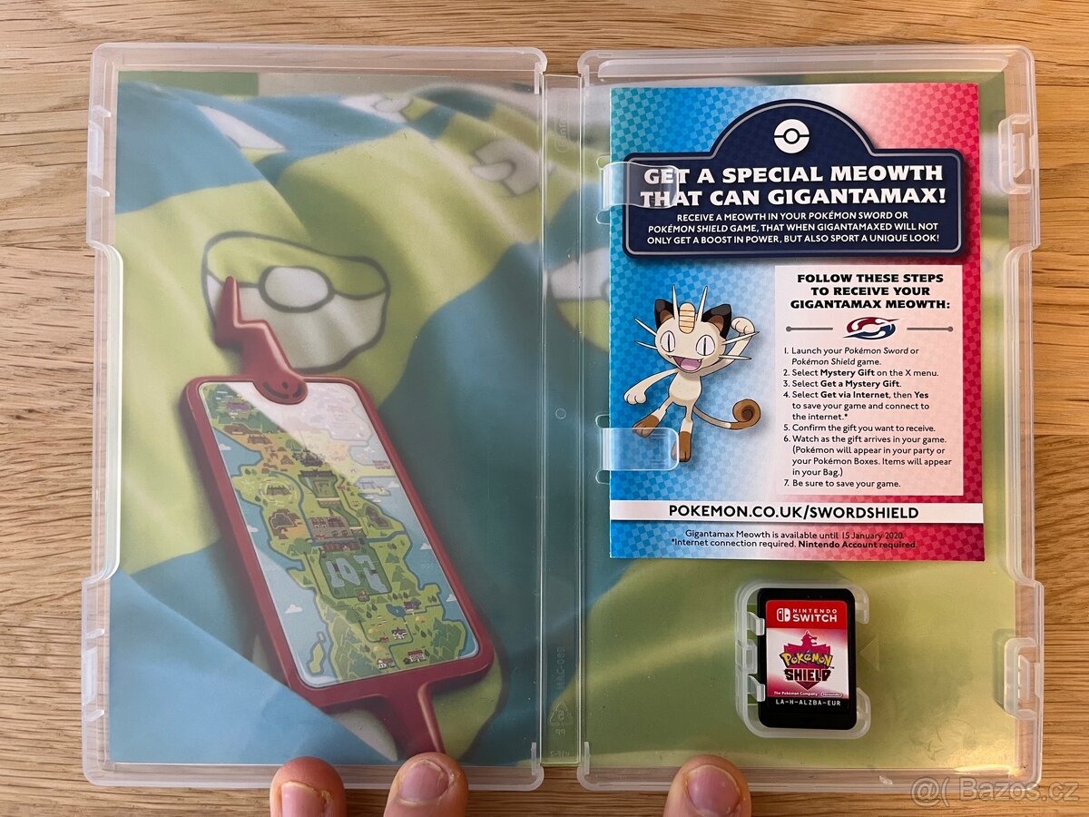 Pokémon shield - Praha - východ | Bazoš.cz