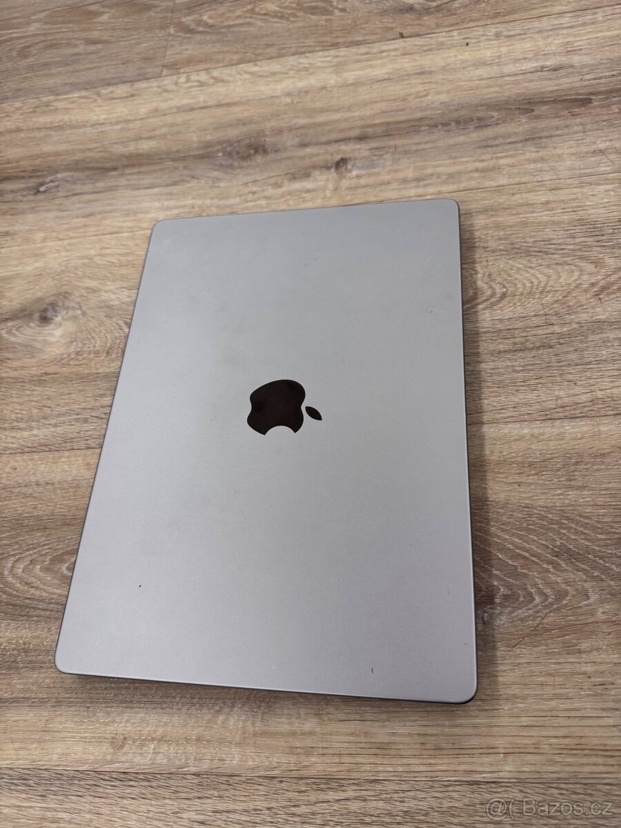 MacBook Pro M1 Pro 14" 16GB RAM 512 GB SSD - Praha 6 | Bazoš.cz