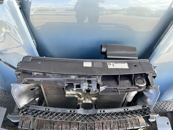 Předek VW Sharan 7N LR7J PANTHEON GRAU - Uherské Hradiště | Bazoš.cz