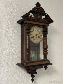 Starožitné dřevěné hodiny židovky Junghans bicí - Plzeň-sever | Bazoš.cz