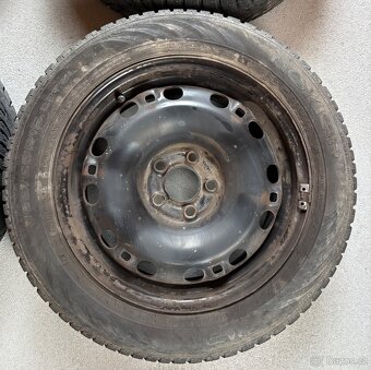 Kompletní zimní kola 6x15 s pneu Nokian 185/60 R15 Fabia - Plzeň | Bazoš.cz