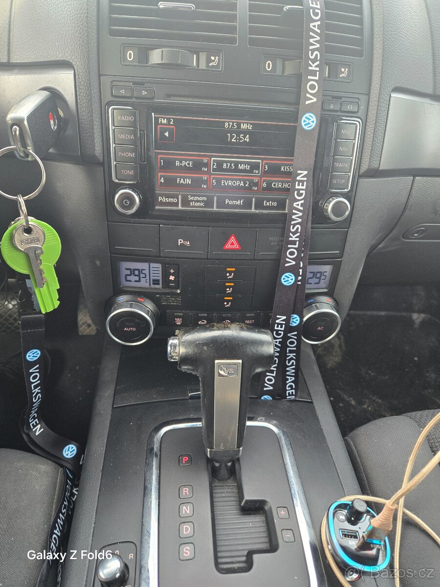 Tuareg - Hradec Králové | Bazoš.cz