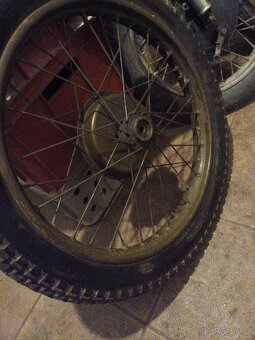 Jawa Pérák - přední kolo, start páka - Prostějov | Bazoš.cz