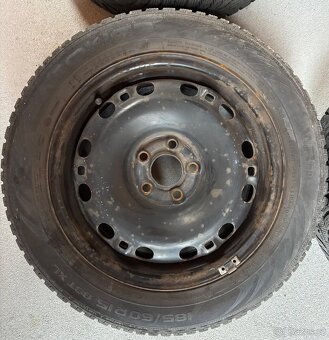 Kompletní zimní kola 6x15 s pneu Nokian 185/60 R15 Fabia - Plzeň | Bazoš.cz