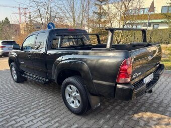 Toyota Tacoma 4.0 V6 - Praha 5 | Bazoš.cz