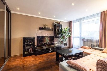 Prodej mezonetového bytu, dispozice 3+1/2xL, 74 m2, ul. Plze - Kladno | Bazoš.cz