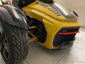 Can am Spyder Daytona - Praha 4 | Bazoš.cz