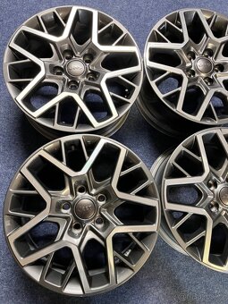 5x127 R18 originál Jeep Wrangler JL rok 2022 - Praha 4 | Bazoš.cz